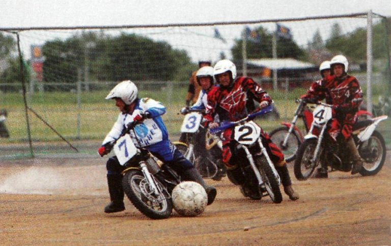 Motobolas - Lietuvos sporto enciklopedija